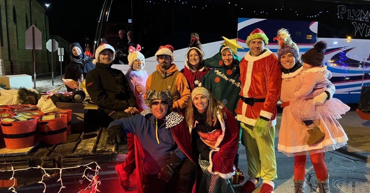 A Magical Plymouth Christmas Parade | Plymouth Wisconsin Chamber of ...